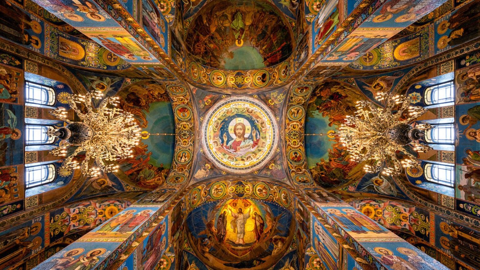 Navigating the Architecture of Russian Orthodox Churches