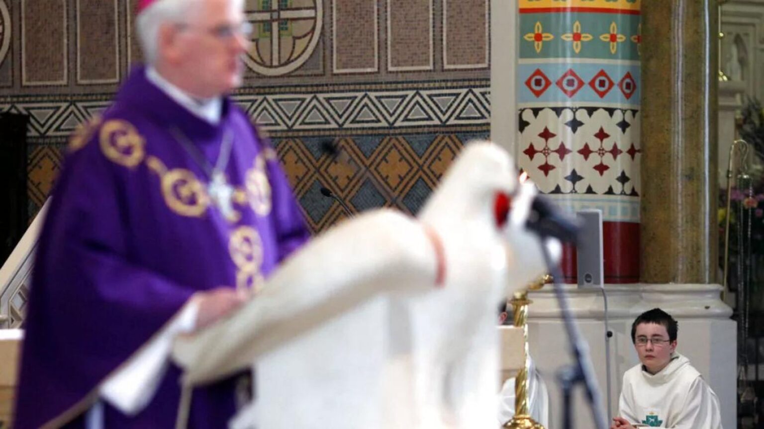 Priest's Role In Catholic Church Leadership